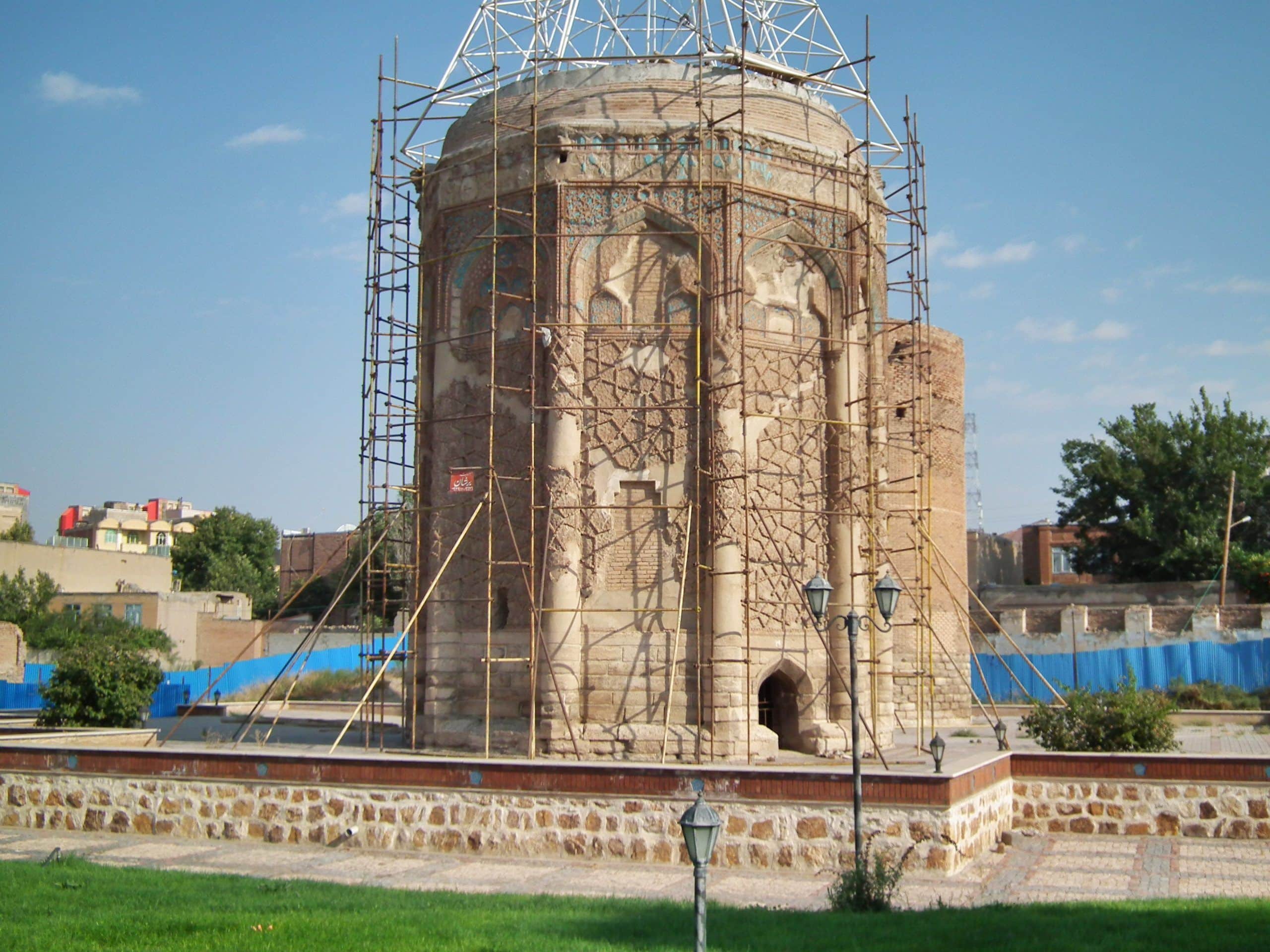 16 Top Off the Beaten Path Destinations in Iran – SURFIRAN