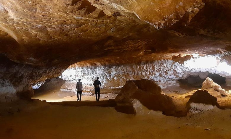 Iran's Top 10 Caving Adventures: Subterranean Wonders Await – SURFIRAN