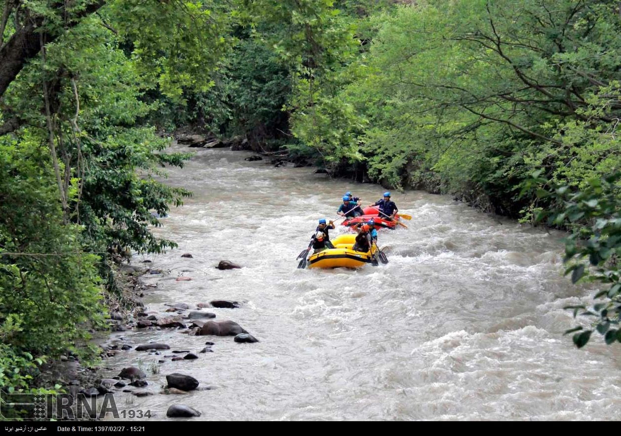 National Rafting Competition in Northern Iran – SURFIRAN