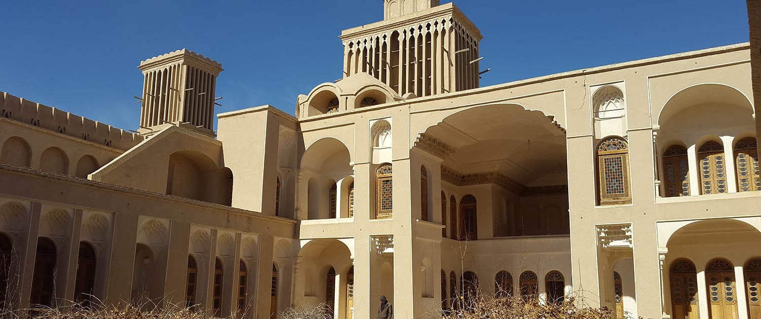 Top 10 Traditional Houses in Iran – SURFIRAN
