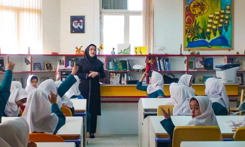 How does Iran's Education System Look Like? – SURFIRAN