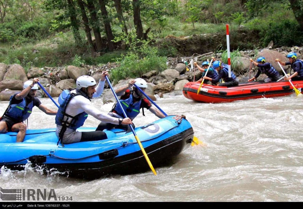 National Rafting Competition in Northern Iran – SURFIRAN