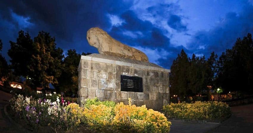 Hamadan Travel Guide: Top Sights & Tips + Photos – SURFIRAN