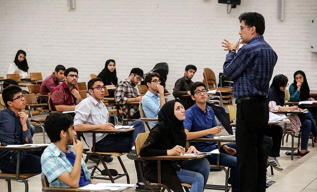 How does Iran's Education System Look Like? – SURFIRAN
