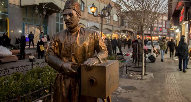 Tabriz Travel Guide: Top Sights & Tips + Photos – SURFIRAN