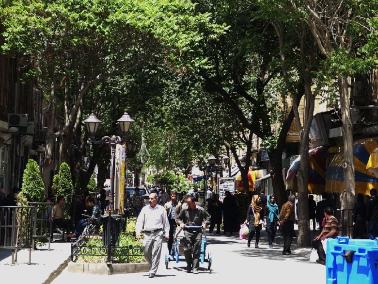 Tarbiat Street in Tabriz: A Historic Street – SURFIRAN