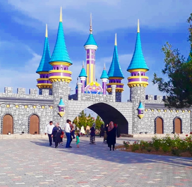 Urmia Travel Guide: Top Sights & Tips + Photos