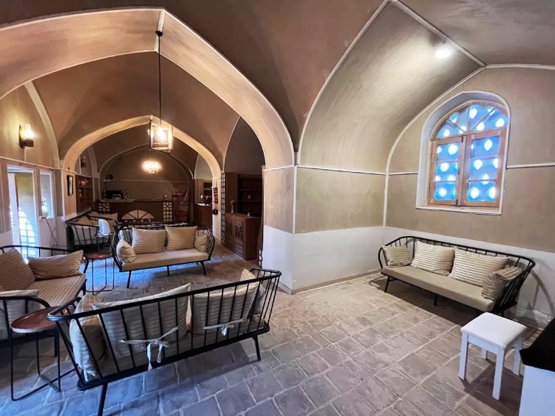 Kerman Travel Guide: Top Sights & Tips + Photos – SURFIRAN