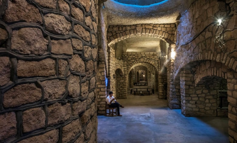 Kish Island: A Journey to the Underground City of Kariz