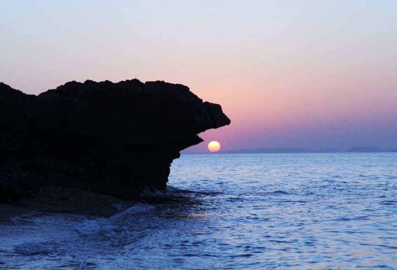 Explore Larak Island: What You Need to Know for Your Journey