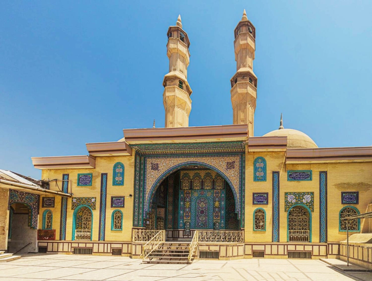 Shafei Mosque: An Architectural Masterpiece In Kermanshah