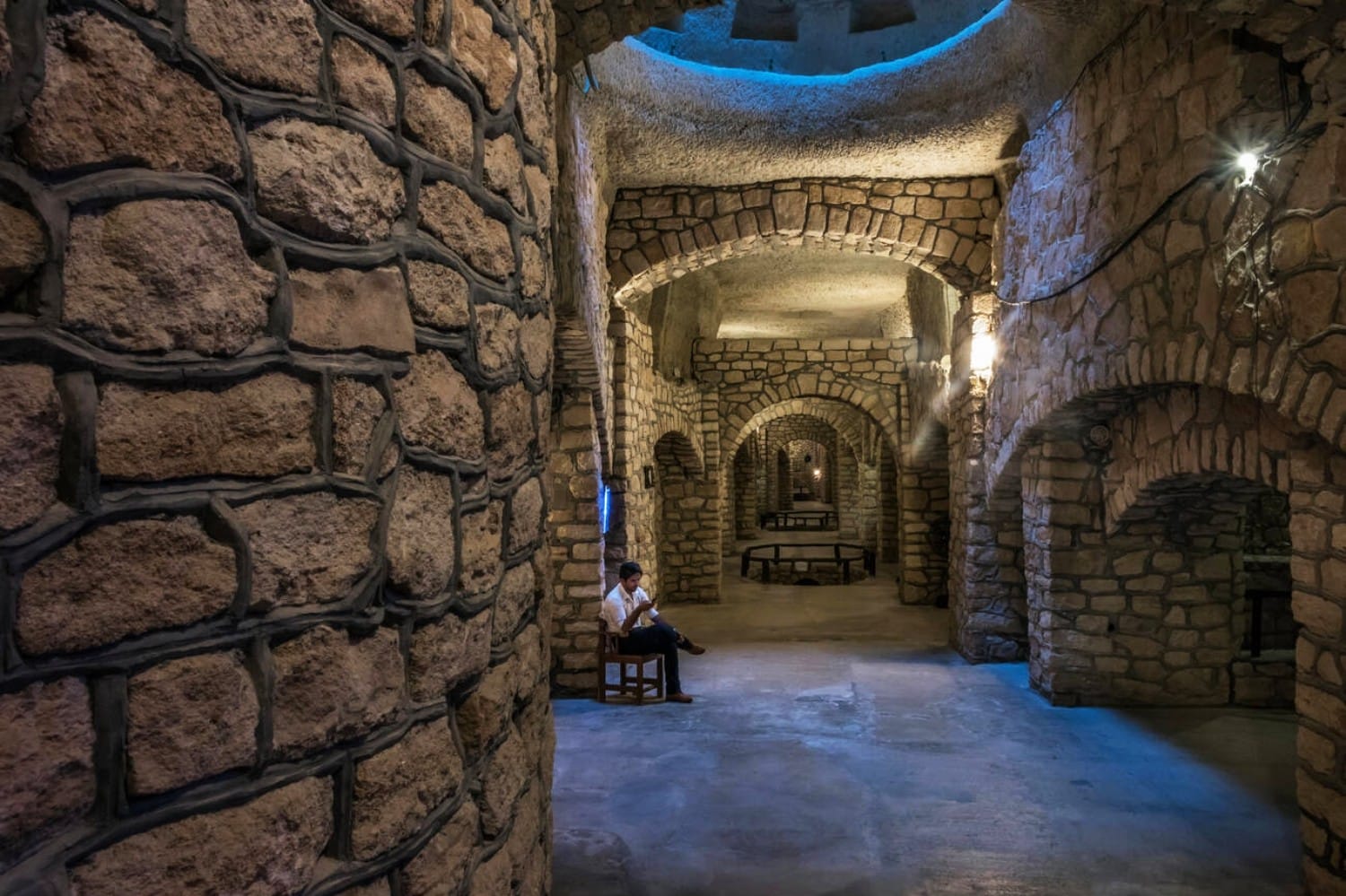 Kish Island: A Journey To The Underground City Of Kariz