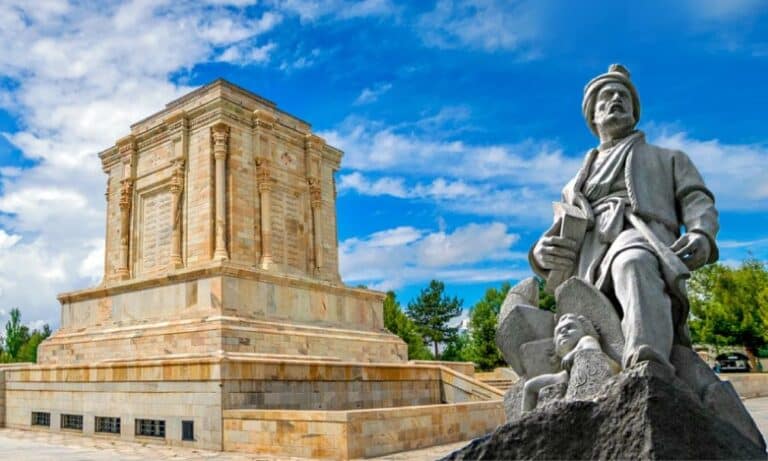 Ferdowsi: The Voice Of Persian Identity And His Enduring Legacy