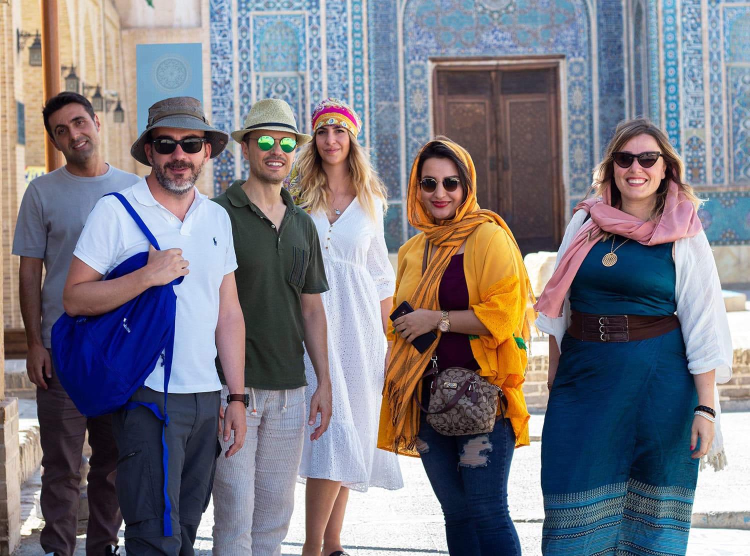 Why Choose Tailor-Made Iran Tour Packages?